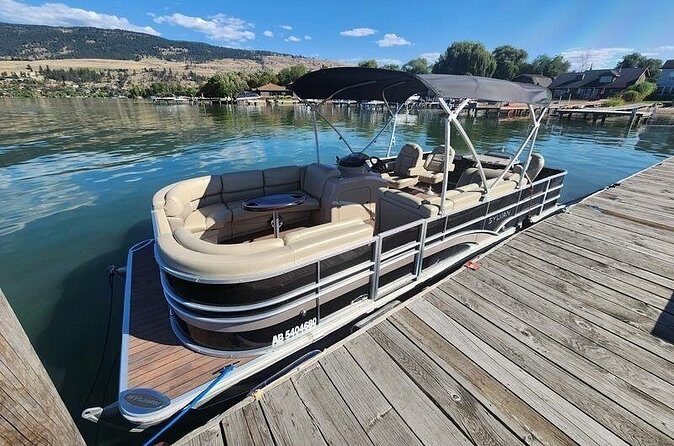 Sylvan Mirage 8522 PartyFish Pontoon Boat Rental - Final Thoughts: Who Will Love This?