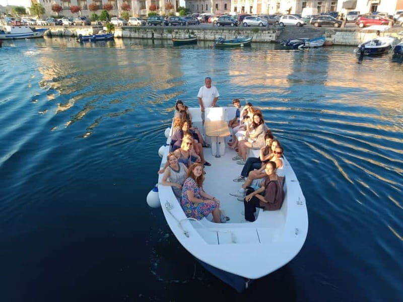 Syracuse: Ortigia Island and Sea Caves Boat Tour with Drinks - FAQ
