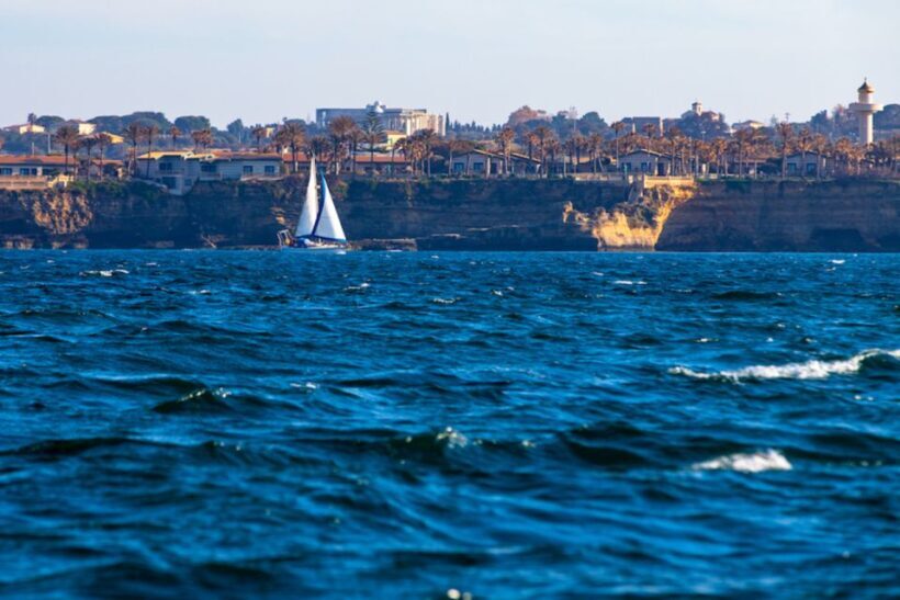 Syracuse: Ortigia Island Boat Tour with Lunch and Wine - The Sum Up