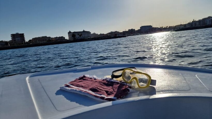 Syracuse: Picnic boat tour of Pillirina, Ortigia & sea caves - An In-Depth Look at the Experience