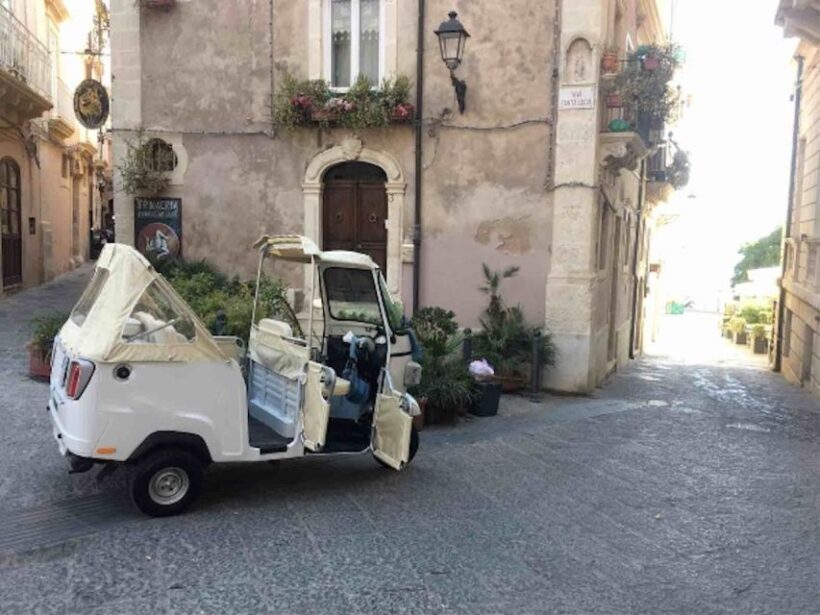 Syracuse: Private Tour of Ortygia on a Tuk Tuk - Discovering Ortigia: What to Expect