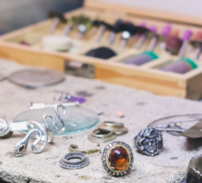 Syracuse: Tour Artisan Shops in the Old Town of Ortigia - Introduction: Why This Tour Is Worth Your Time
