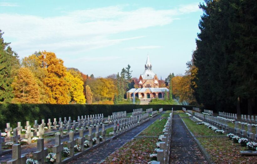 Szczecin: Old Town Highlights Private Walking Tour - Extending the Experience: The 3-Hour and 4-Hour Options