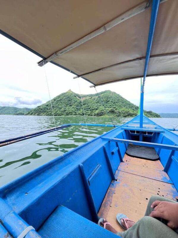 Taal Volcano Lake ( Boating around the lake ) - Who Should Consider This Tour?