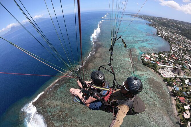 Tahiti: Full Day Tour with Parachute or Paragliding EN - Taharuu Beach