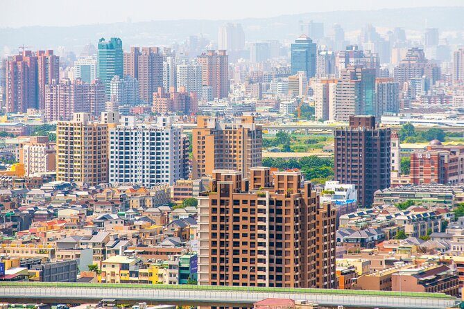 Taichung Private Custom Walking Tour with A Guide - What to Expect from the Taichung Private Custom Walking Tour