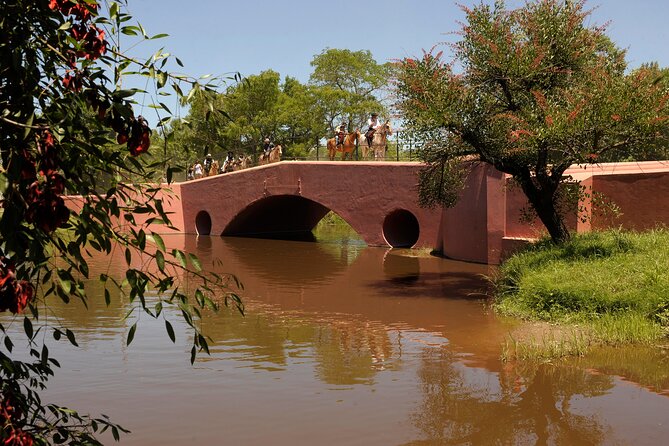 Tailor-Made Day Tour to San Antonio De Areco & Estancia El Ombu - Transportation and Logistics