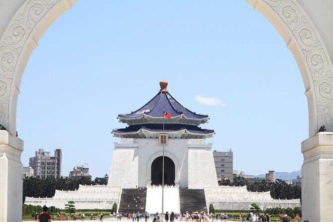 Taipei Day Tour: CKS Memorial Hall, 101, Bangka & Dadaocheng - The Practicalities
