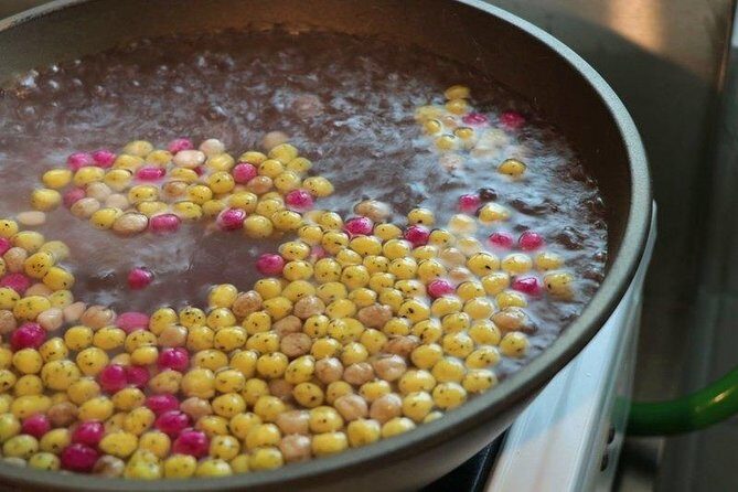 Taipei Food Tour and Colorful Bubble Tea Making - The Sum Up