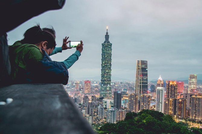Taipei Private Car Charter Tour - Experience Highlights from Travelers