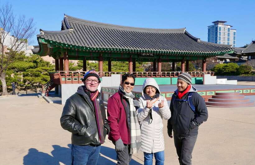 Taipei: Private Highlights & Hidden Gems Tour with a Local - A Deep Dive into the Experience