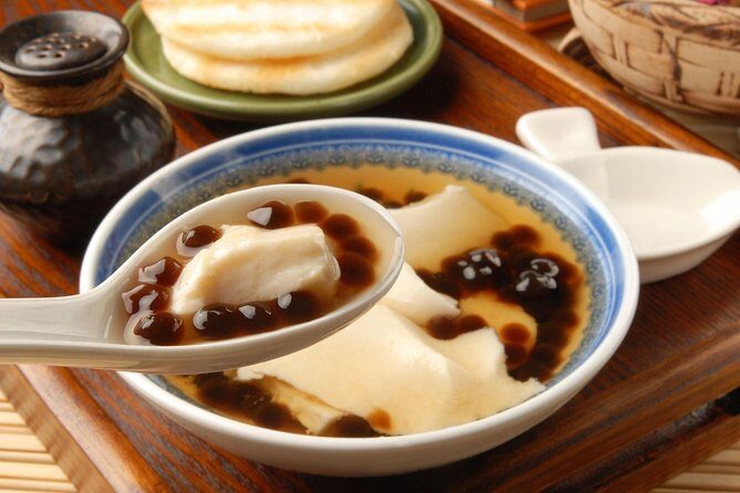 Taipei Twilight Tales: Ximending to Huaxi Night Market Private 6H - FAQs