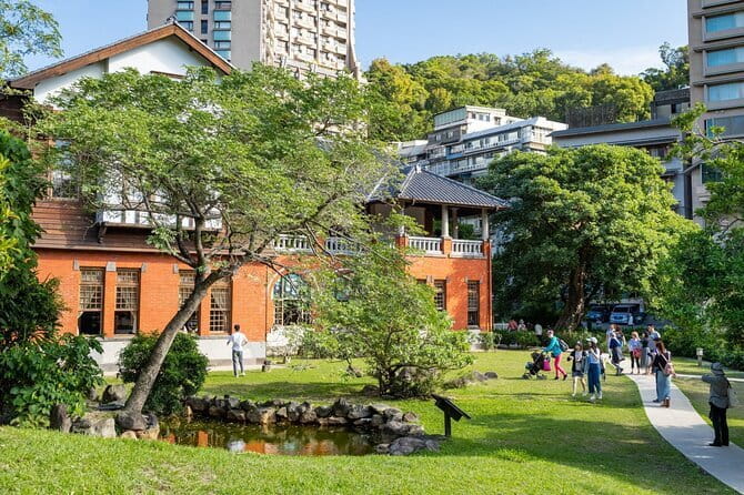 Taiwan TST : Private Tour Taipei, Yangmingshan, Beitou, Tamsui - Value and Who It’s Best For