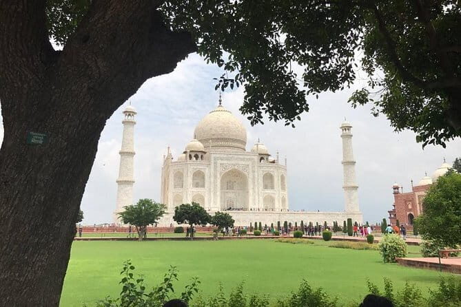 Taj Mahal 2 Days Tour From Delhi to Agra by Car - Who Should Consider This Tour?