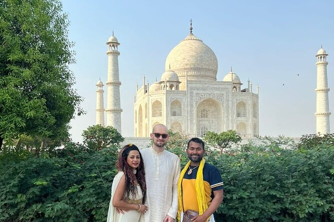Taj Mahal, Agra Fort & Baby Taj Tour from Delhi- All Inclusive - Returning to Delhi: A Smooth End to the Day