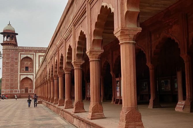 Taj Mahal and Agra: Beyond The Guidebooks - Practical Aspects of the Tour