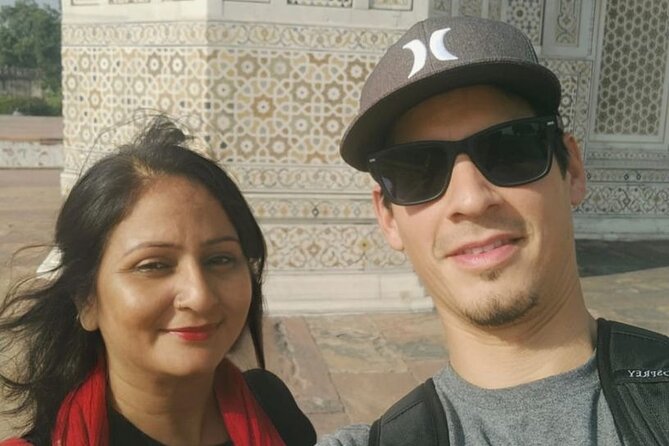Taj Mahal and Agra fort express visits with tickets assistance - Authenticity and Value: What Travelers Say