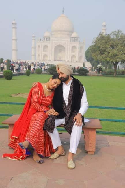 Taj Mahal and Agra fort tour with iconic photoshoot - Key Points