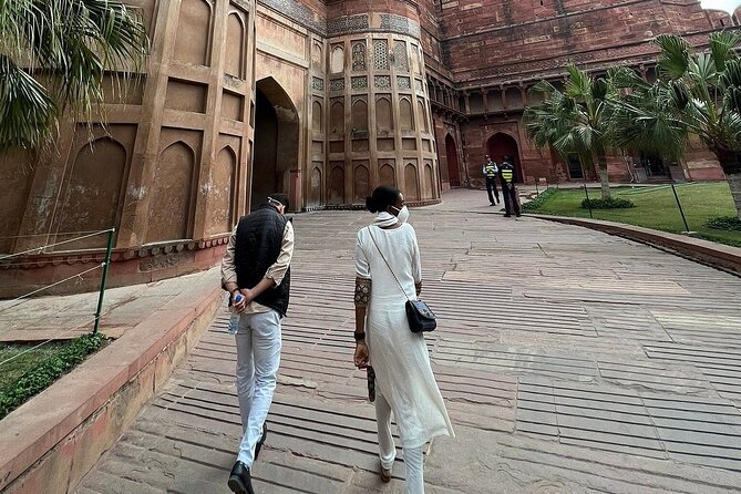 Taj Mahal and Agra Private Car Tour from Delhi with 5* Lunch - FAQ