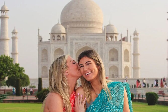 Taj Mahal and Agra Same-Day Tour by Private Car from Delhi - What Travelers Say