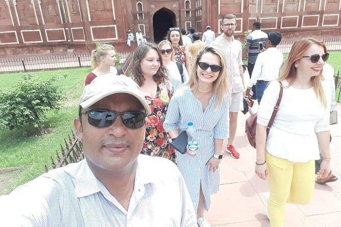 Taj Mahal and SOS park tour with Fatehpur Sikri visit - A Deep Dive into the Tour Experience
