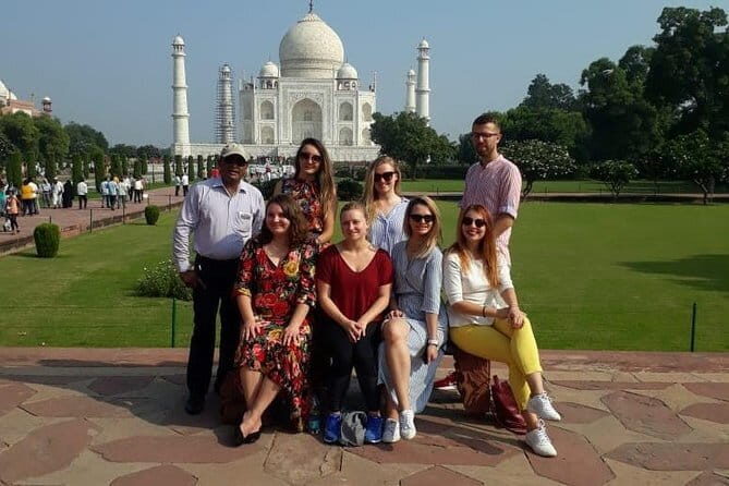 Taj Mahal and SOS park tour with Fatehpur Sikri visit - Who Would Enjoy This Tour?