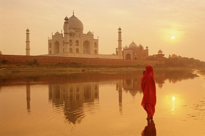 Taj Mahal Audio Tour Experience - What Travelers Can Expect