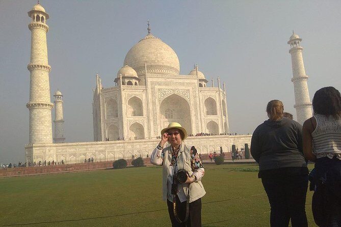 Taj Mahal by Superfast Gatimaan Express Train - Why Choose This Tour?