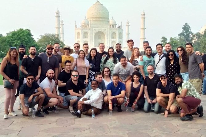 Taj Mahal Day Tour from Delhi by Superfast Train - Visiting the Taj Mahal: A Monument of Love and Wonder