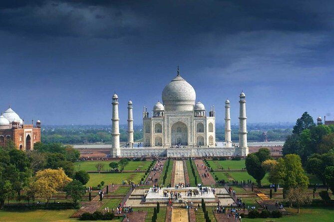 Taj Mahal Day Tour from Delhi with All Step Entry Fee, Tour Guide and Lunch - The Sum Up