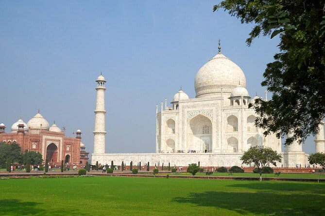 Taj Mahal Day Trip From Delhi With Lunch at Taj Mahal Restaurant - Who Should Consider This Tour?