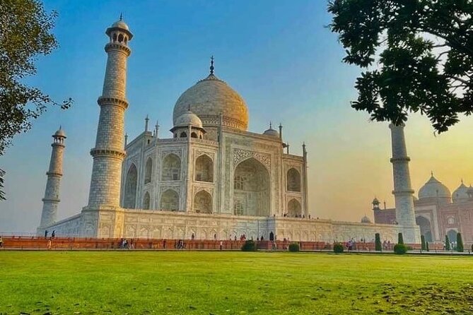 Taj Mahal Full Day Private Tour By Gatimaan Express - Who Is This Tour Best Suited For?