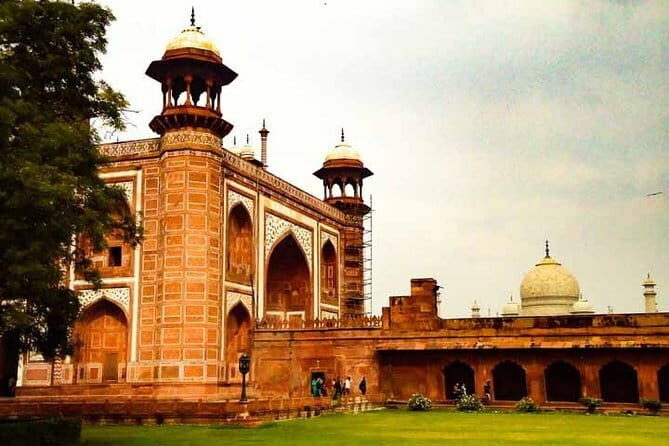 Taj Mahal Half Day Tour With Agra Fort & Baby Taj Visit - Who Will Enjoy This Tour?