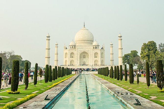 Taj Mahal Private Guided Tour from Delhi with Entrance - The Itinerary Breakdown: What to Expect
