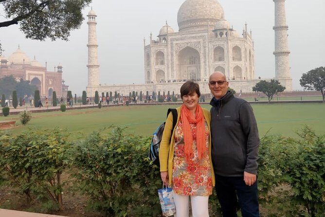 Taj Mahal Private Guided Tour from Delhi with Entrance - Practical Details: Timing, Comfort, and Booking