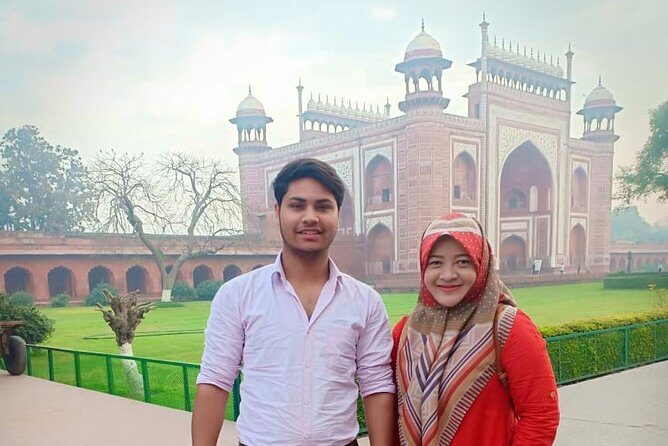 Taj Mahal Sharing Same Day Trip From Delhi Including all - Who Should Consider This Tour?
