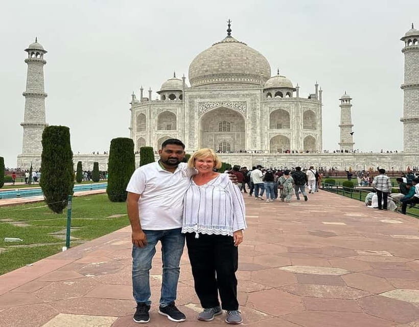 Taj Mahal Skip-The-Line Entry Ticket With Your Guide - Key Points
