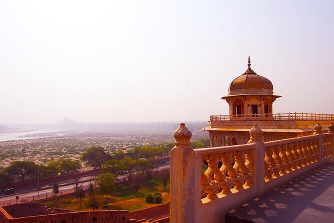 Taj Mahal Sunrise and Agra overnight Tour from Kochi with Flights - Sunrise at the Taj Mahal: The Highlight of the Tour