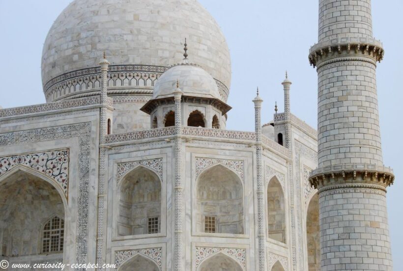 Taj Mahal Sunset Tour By Tuk Tuk with Private Guide - Key Points