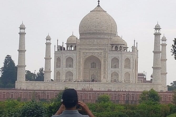 Taj Mahal Tour By Auto Or Rickshaw - FAQ