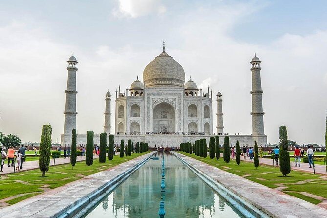 Taj Mahal Tour by Gatimaan Express from Delhi - The Itinerary in Detail: What You Can Expect