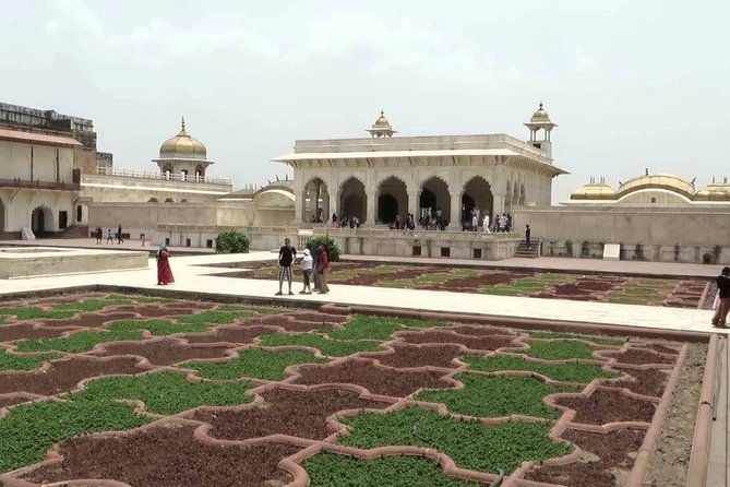 Taj Mahal Tour by Gatimaan Train/Rail All Inclusive - Practical Tips for Booking and Making the Most of It