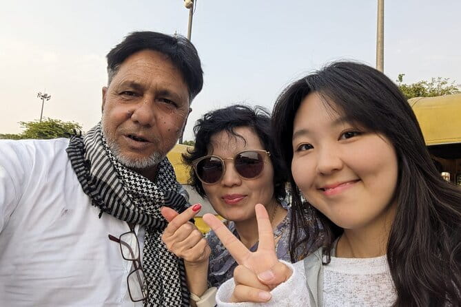 Taj Mahal Tour By Tuk Tuk - The Experience: What to Expect