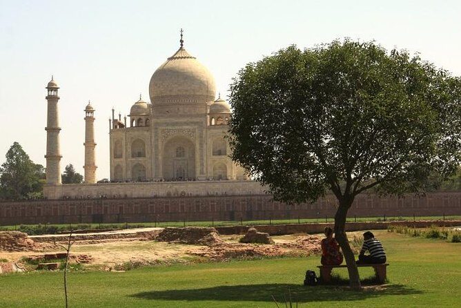 Taj Mahal Tour From Delhi - A Closer Look at the Experience