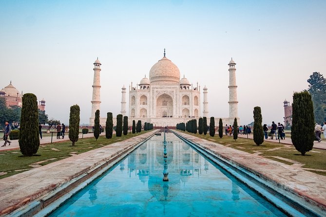 Taj Mahal Tour From Delhi By Car - FAQ