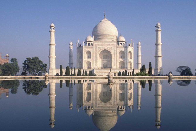 Taj Mahal Tour from Delhi by India's Fastest Train (GATIMAAN EXP) - Returning to Delhi
