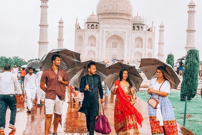 Taj mahal tour with SOS Elephant/Bear wildlife Sanctuary - The Practicalities