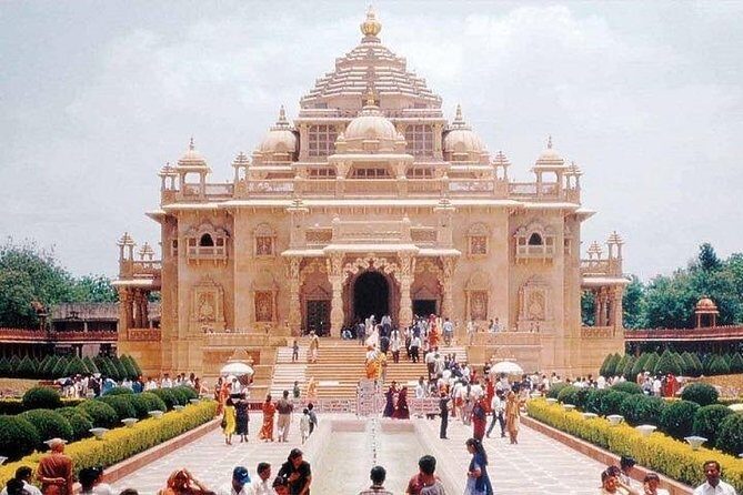 Taj Mahal With Haridwar & Rishikesh Best Holy Land Tour 6 Days - FAQ