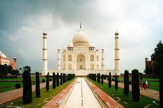 Taj Mahal with Local Agra Tour - The Real Deal: Price and Value