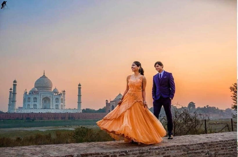 Taj Mahal with Mausoleum Skip The Line Ticket With Guide - A Simple Introduction to the Tour